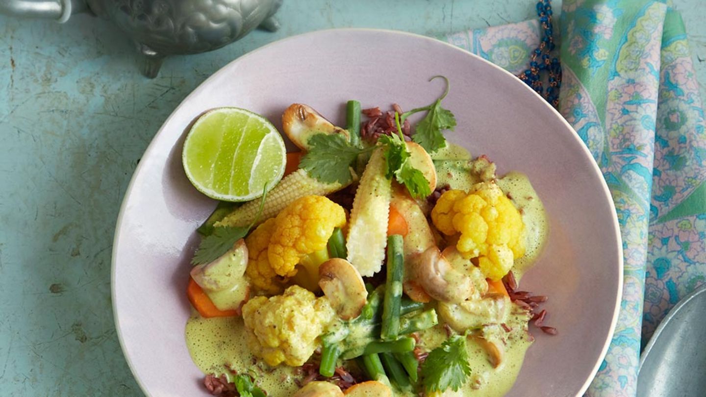 Gemüse-Curry mit rotem Reis Rezept - [ESSEN UND TRINKEN]
