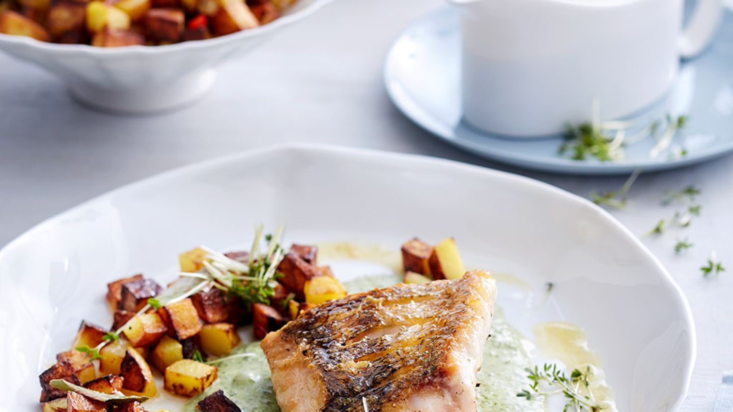 Zander mit Grüner Sauce Rezept - [ESSEN UND TRINKEN]