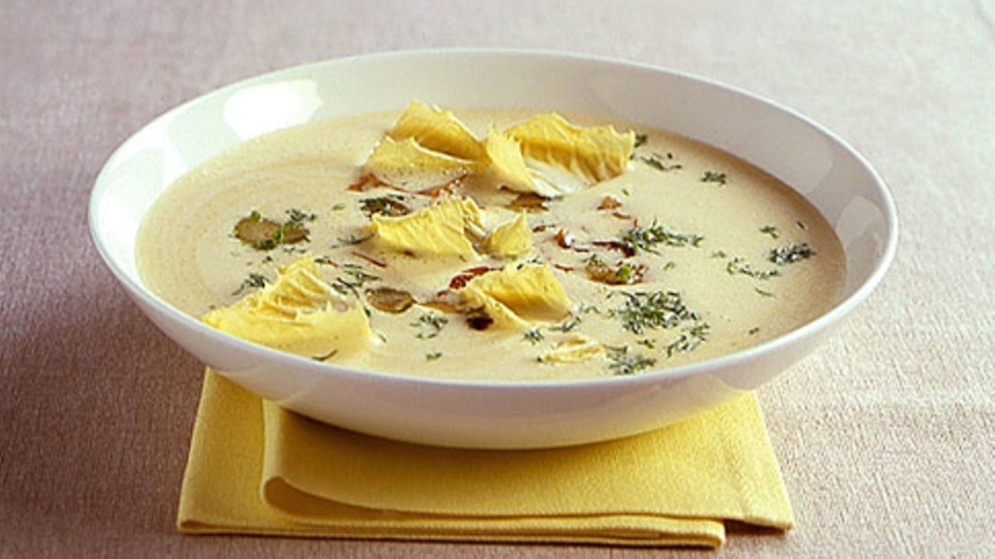 Fenchelrahmsuppe mit Safran Rezept - [ESSEN UND TRINKEN]
