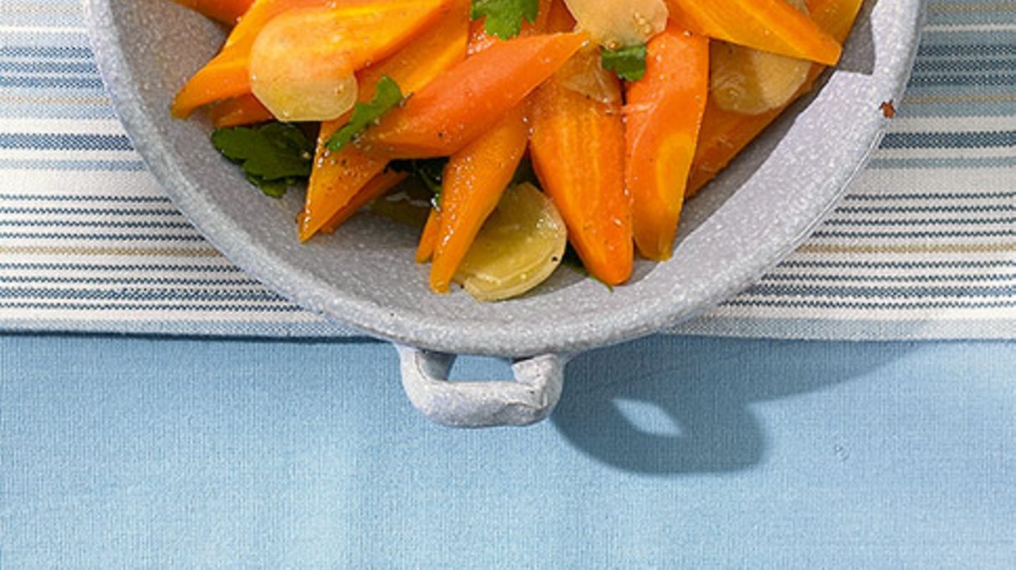 Marinierte Ingwer-Möhren Rezept - [ESSEN UND TRINKEN]