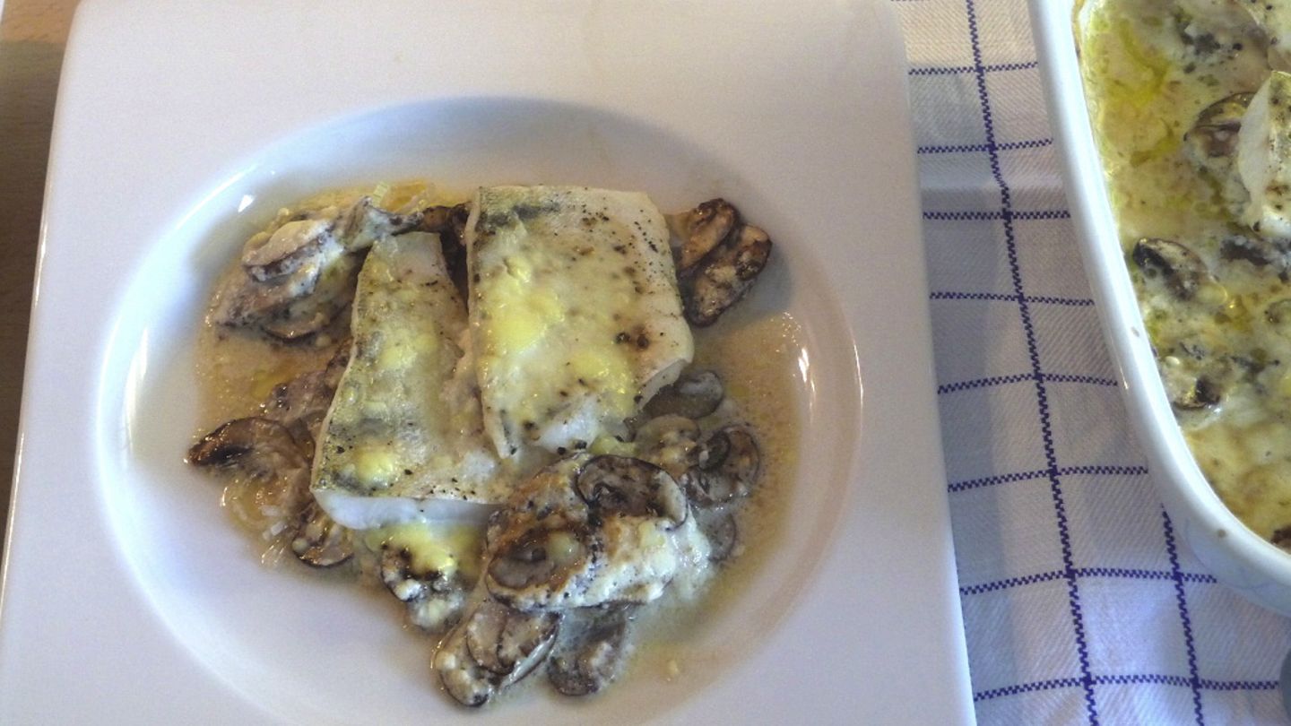 Sandre au Riesling ( Zander in Riesling ) Rezept - [ESSEN UND TRINKEN]