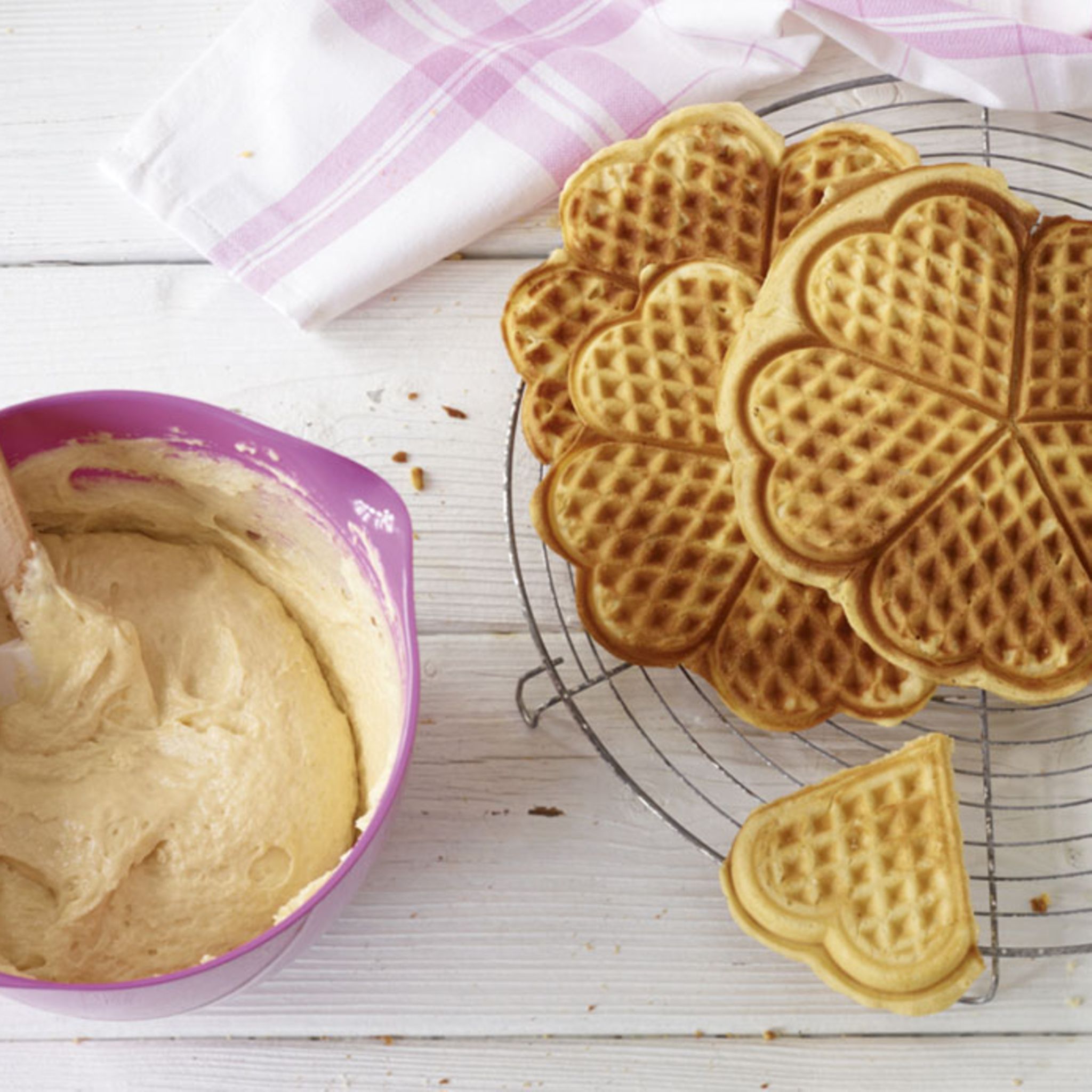 Waffeln: Rezepte für süße Leckereien - [ESSEN UND TRINKEN]