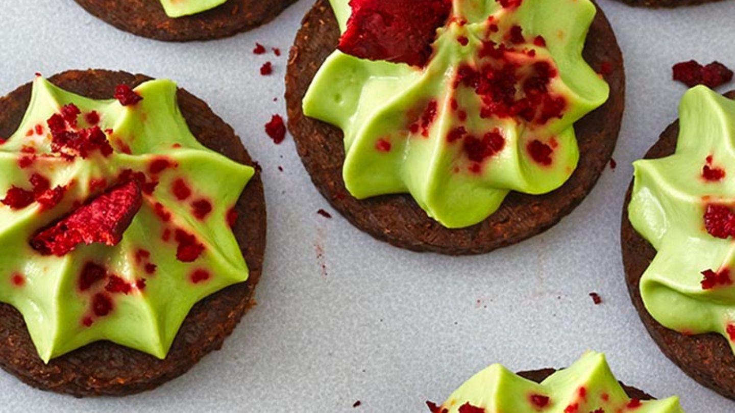 Avocado-Chili-Taler mit Rote-Bete-Chips Rezept - [ESSEN UND TRINKEN]