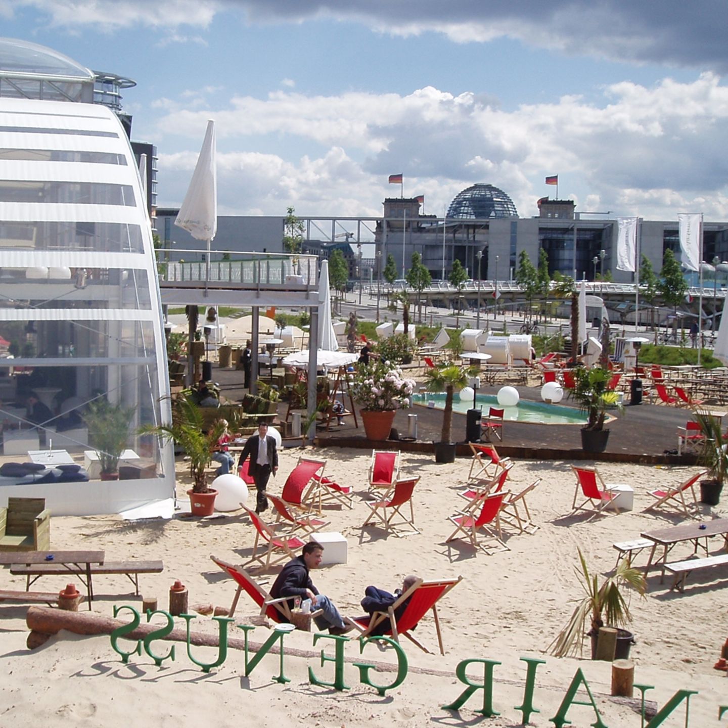 Die schönsten Beachclubs - [ESSEN UND TRINKEN]