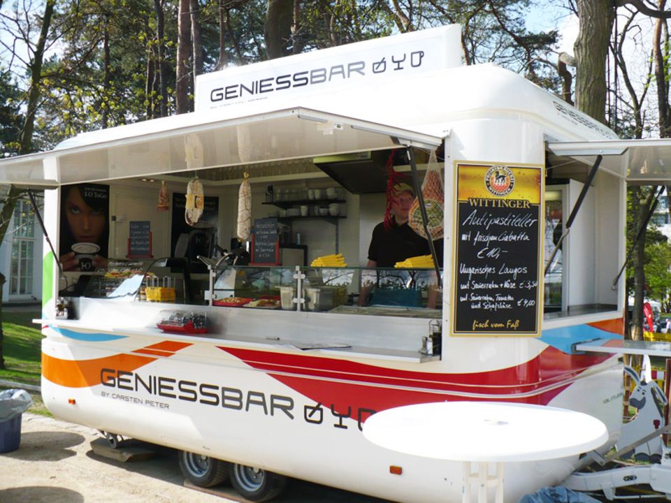 Restaurant auf Rädern - [ESSEN UND TRINKEN]