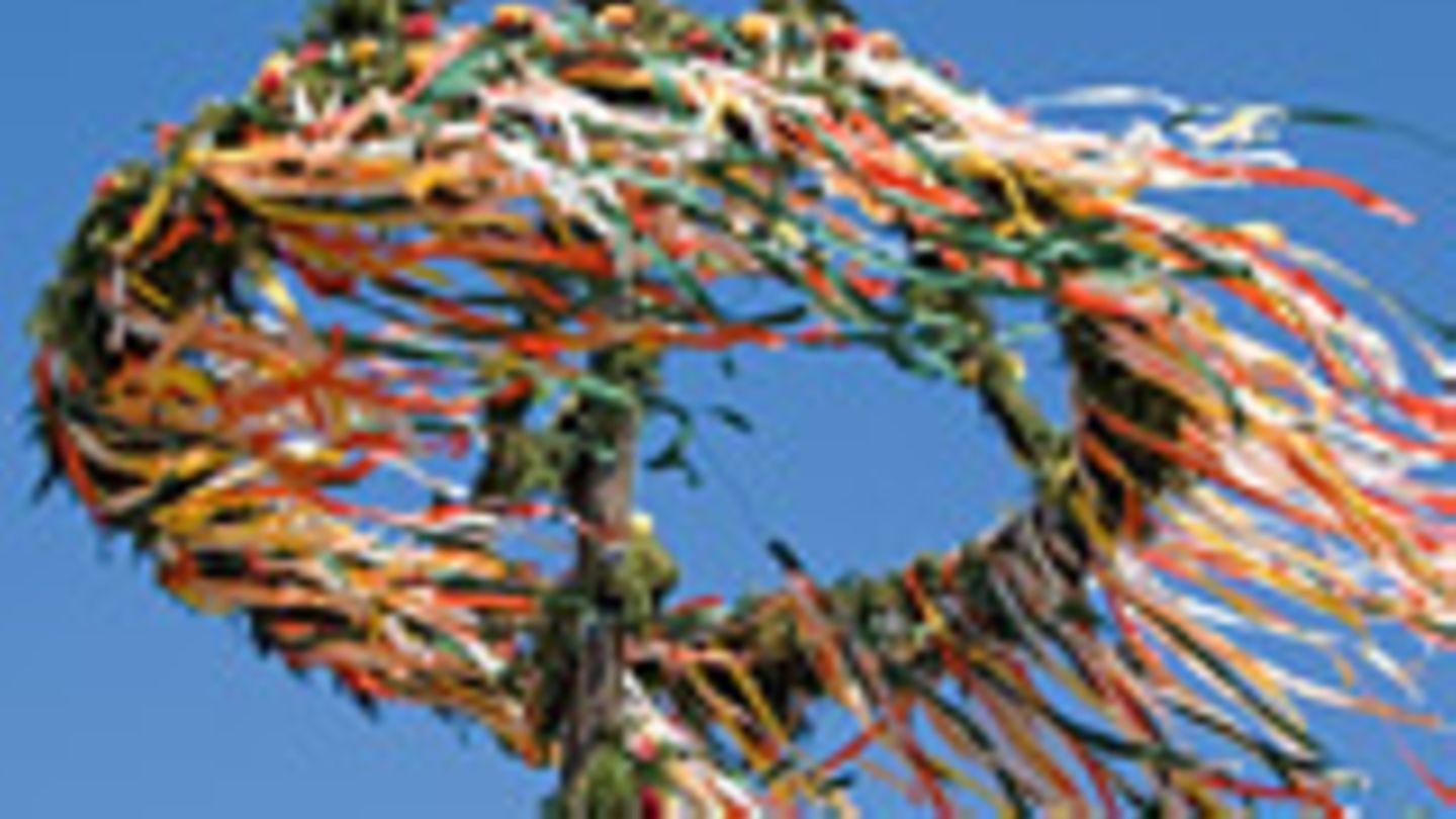 Maifeste und Bräuche - [ESSEN UND TRINKEN]