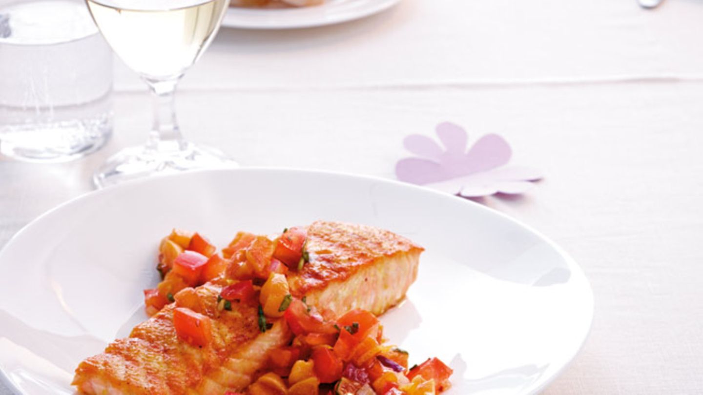 Lachs mit Salsa Rezept - [ESSEN UND TRINKEN]