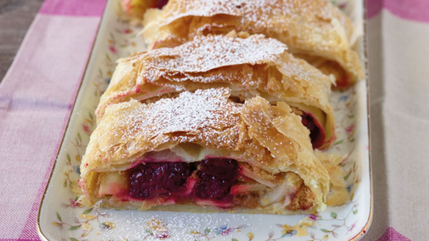Apfel-Brombeer-Strudel Rezept - [ESSEN UND TRINKEN]