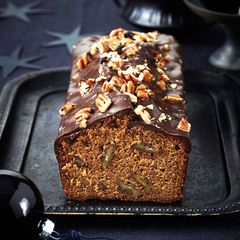 Gesottener Rindertafelspitz mit Rote-Bete-Bouillon-Kartoffeln Rezept ...