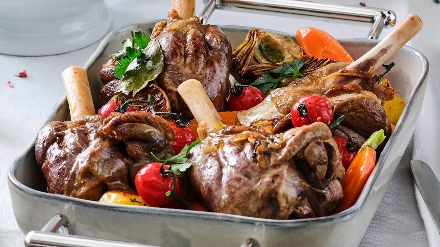 Geschmorte Lammstelzen - [ESSEN UND TRINKEN]