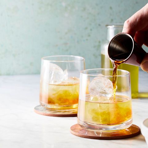 Sloe Gin Iced Tea Rezept - [ESSEN UND TRINKEN]