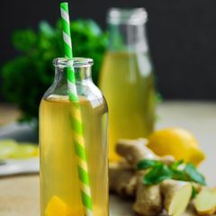 Ingwer-Shots: einfach selber machen - [ESSEN UND TRINKEN]