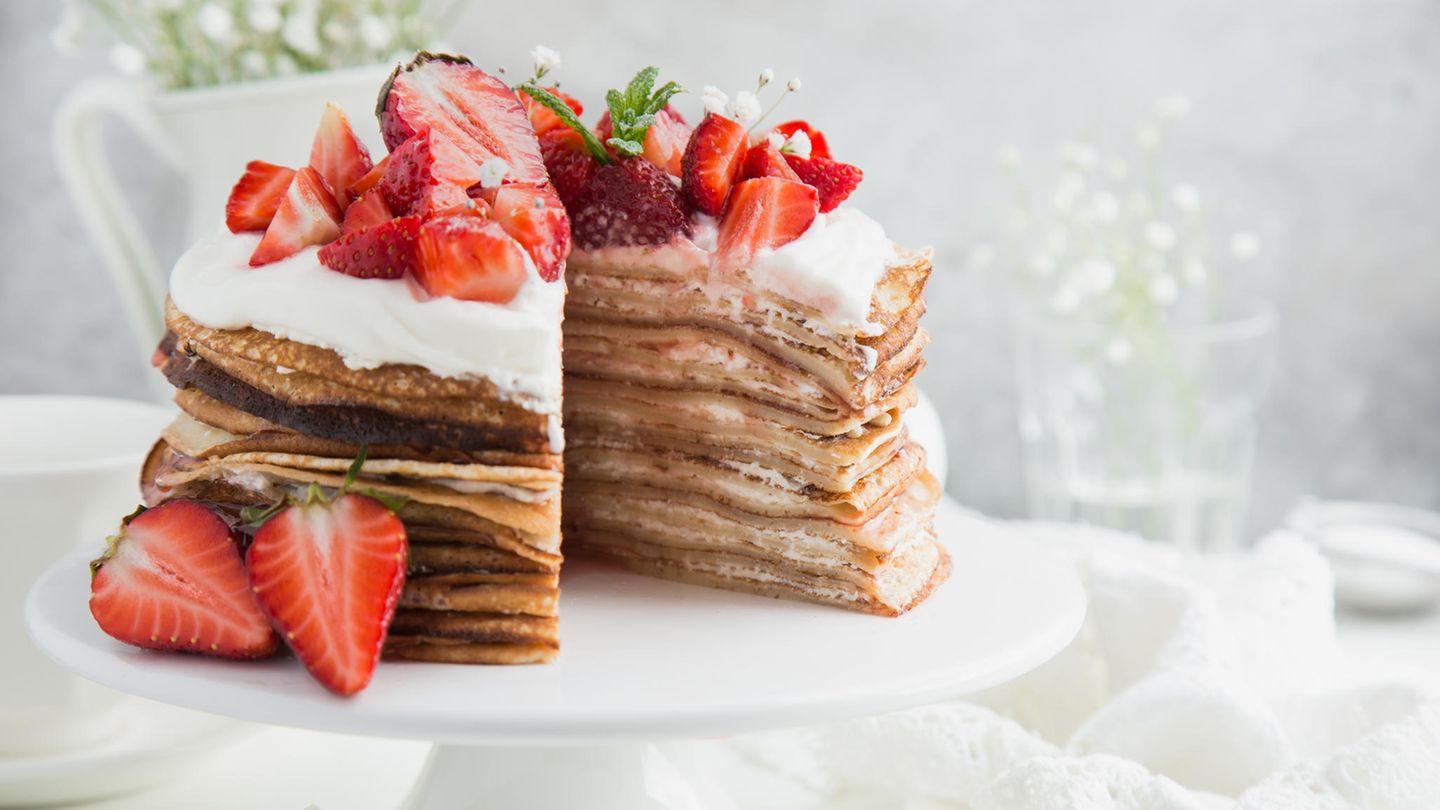 Pfannkuchentorte: fruchtig und cremig - [ESSEN UND TRINKEN]