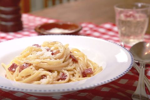 Pilzgulasch: schnell & einfach - [ESSEN UND TRINKEN]