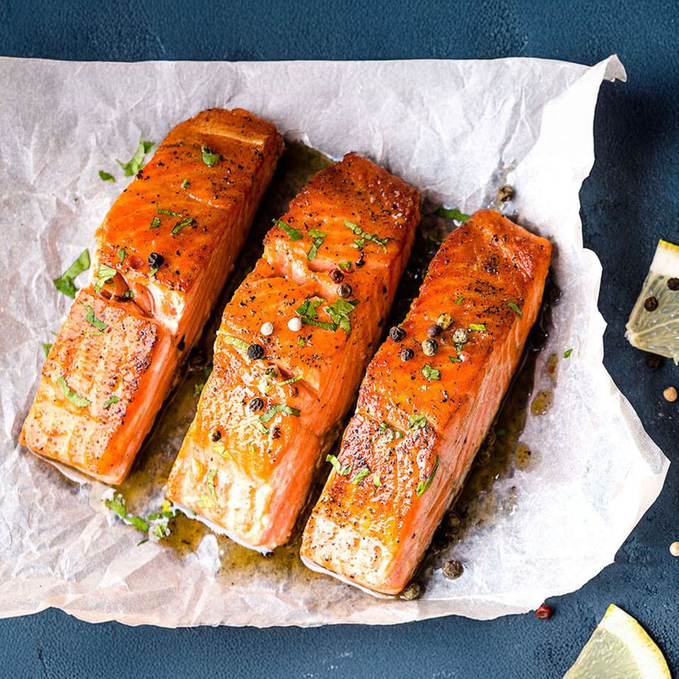 Elegantes Lachs Zubereiten Backofen Bild