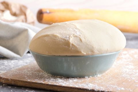 Gesottener Rindertafelspitz mit Rote-Bete-Bouillon-Kartoffeln Rezept ...