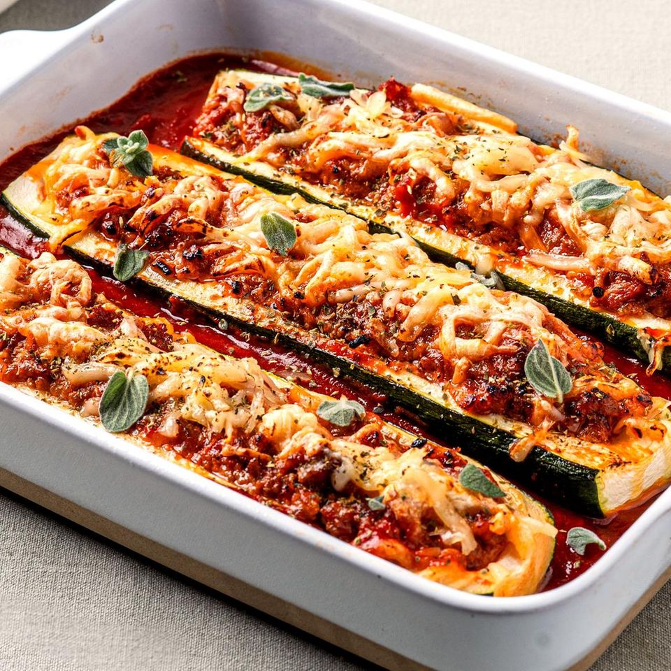 Gefüllte Zucchini mit Hackfleisch - [ESSEN UND TRINKEN]