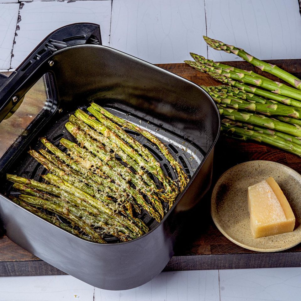 Gruner Spargel Heissluftfritteuse