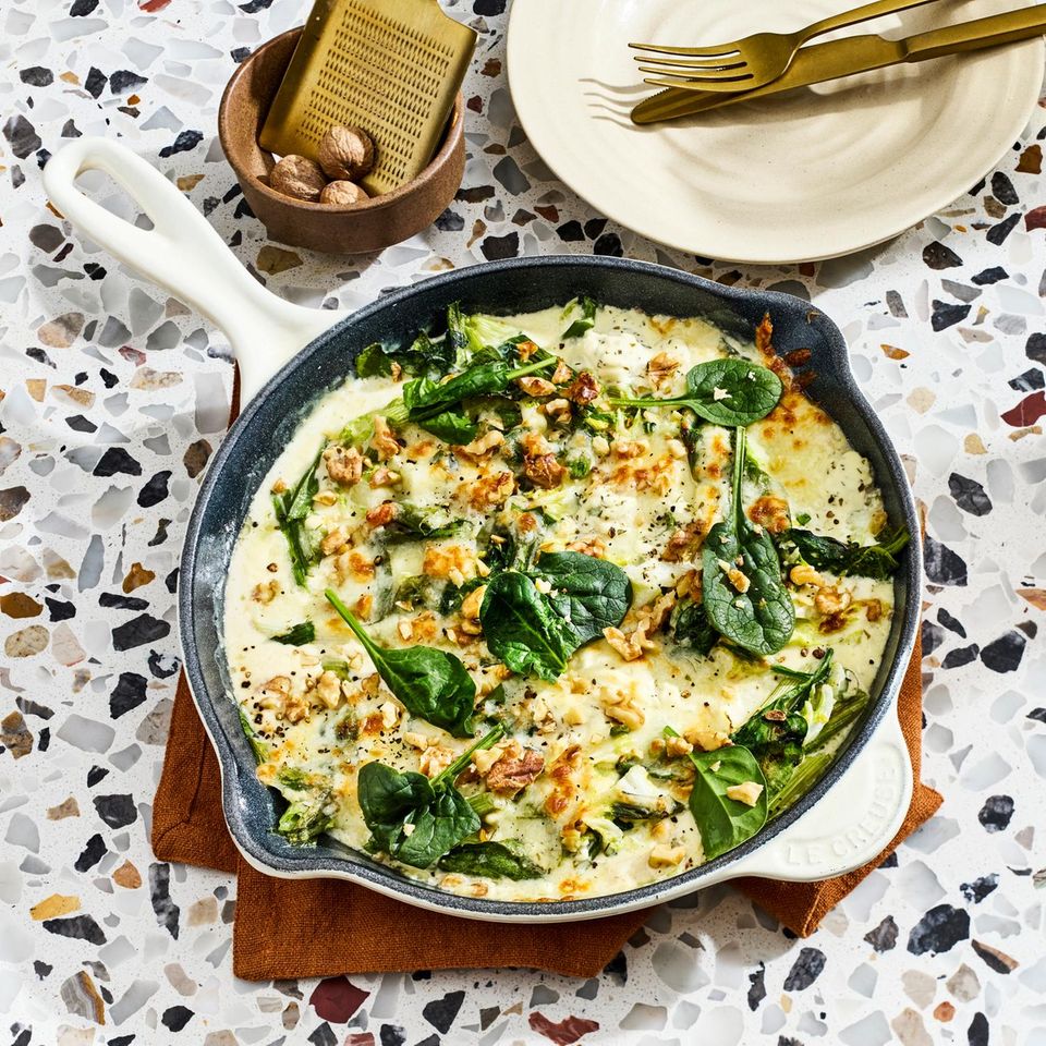 Quark-Gugelhupf Rezept - [ESSEN UND TRINKEN]
