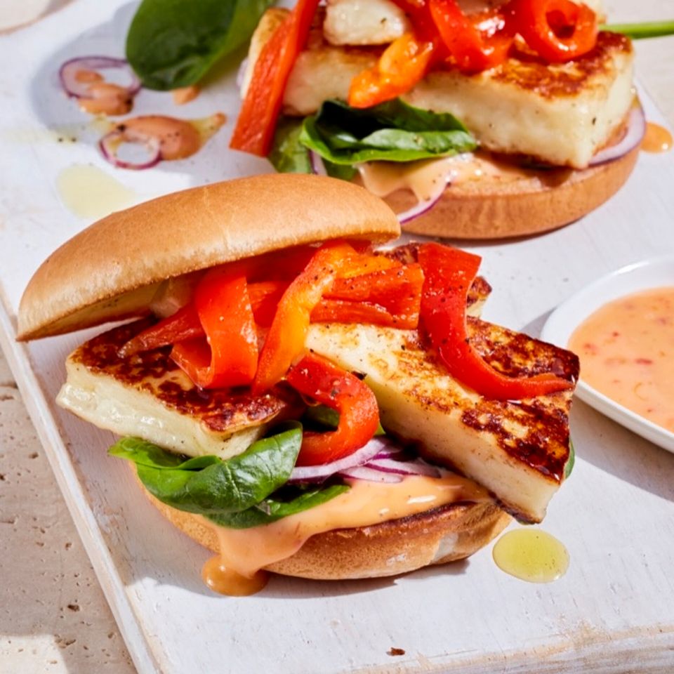 Vegetarischer Halloumi-Burger - [ESSEN UND TRINKEN]