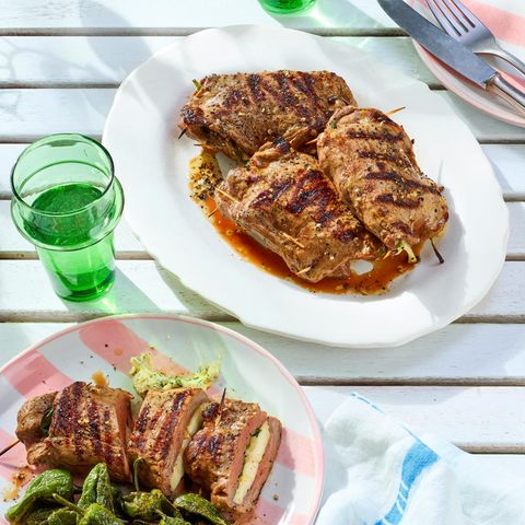 Gefüllte Rindersteaks vom Grill: besonders saftig - [ESSEN UND TRINKEN]